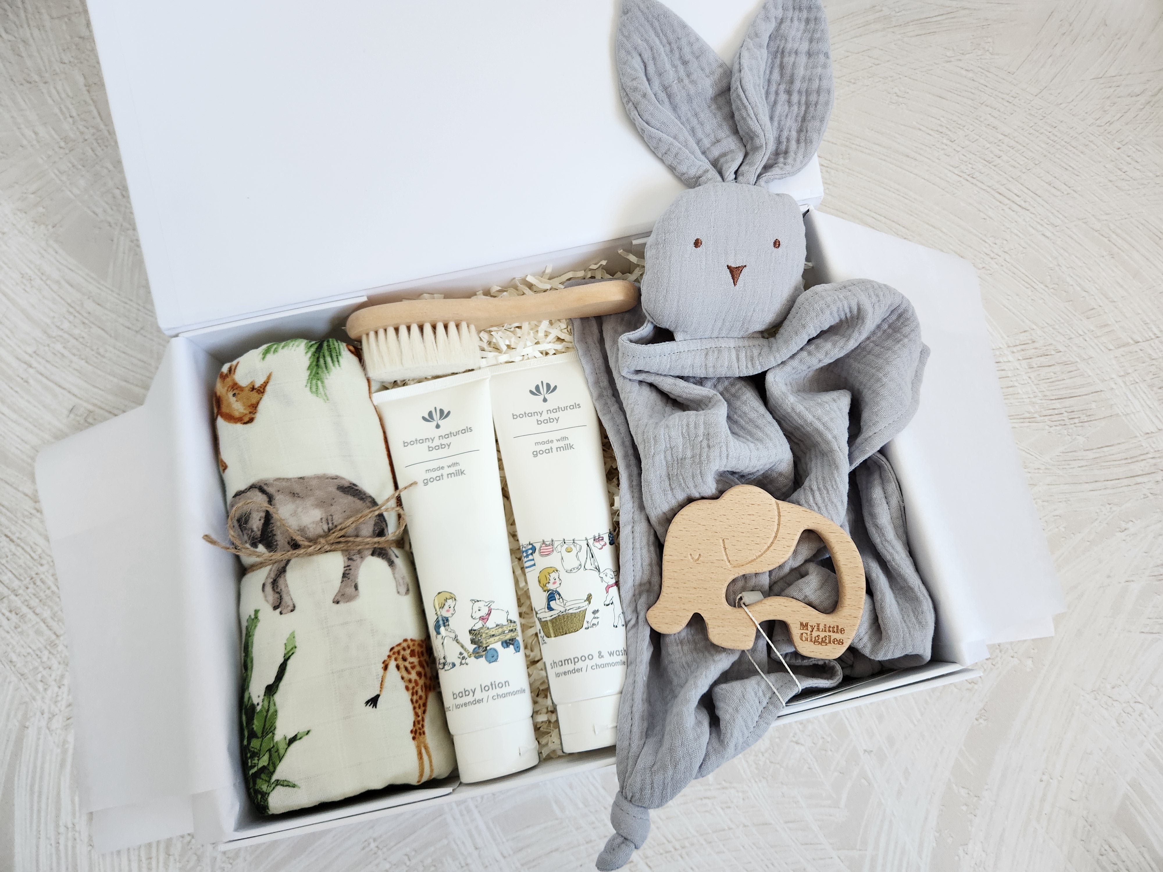 Deluxe Baby Boy Hamper SAFARI – boxandbowgiftco